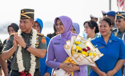 Panglima TNI Tatap Muka Dengan Ratusan Prajurit di Batam - Jurnal Indonesia Panglima TNI Tatap Muka Dengan Ratusan Prajurit di Batam - Jurnal Indonesia