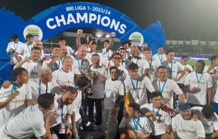 Maung Bandung Juara Liga 1 2023-2024 - Jurnal Indonesia
