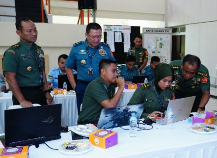 Irjen TNI Buka Perlombaan Cyber Strike dan Cyber Awareness Forum ...